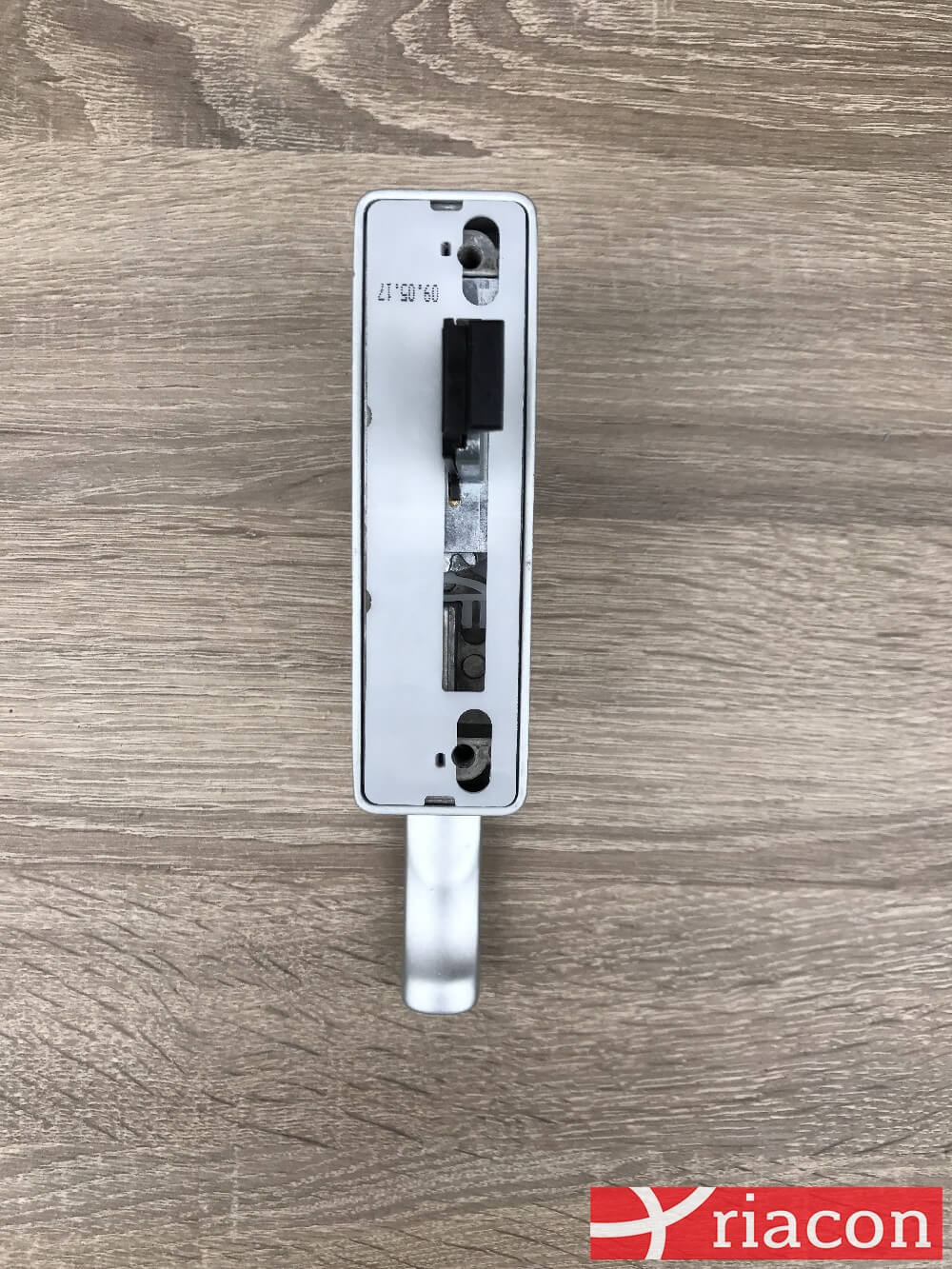 Hueck Geared Handle with safety opener device